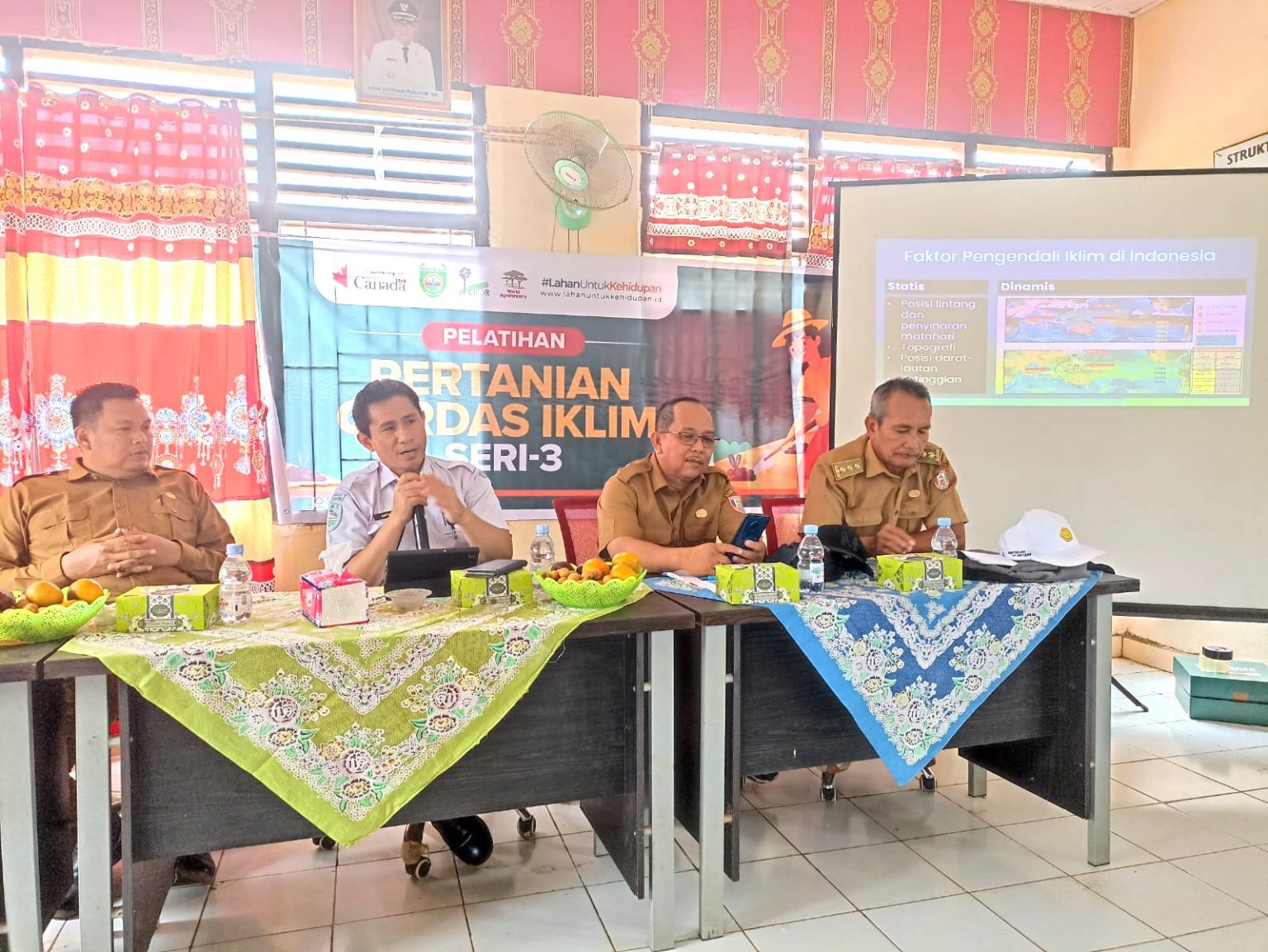 Pelatihan Pengaturan Kalender Musim dan Kalender Tanam Dalam ...
